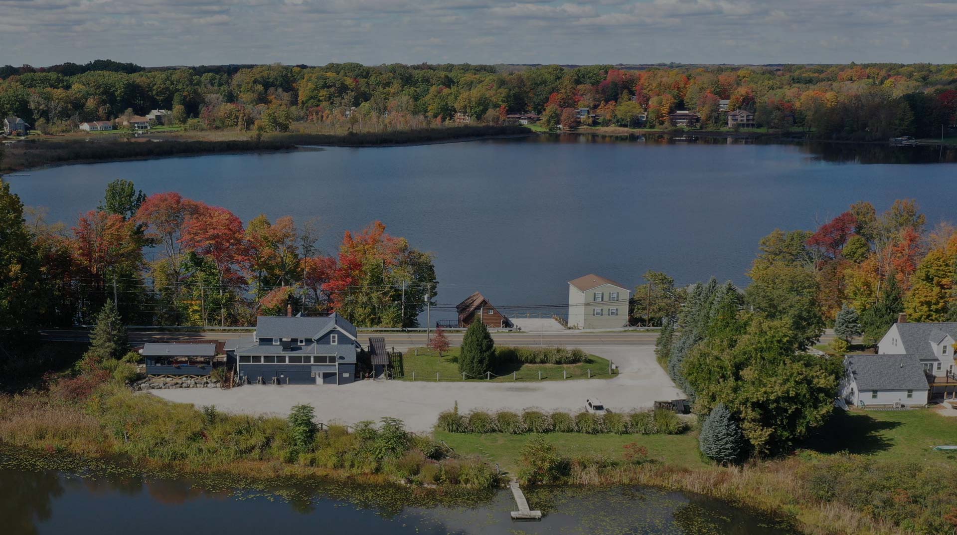 The Lake House – Kitchen & Bar • Est 2022